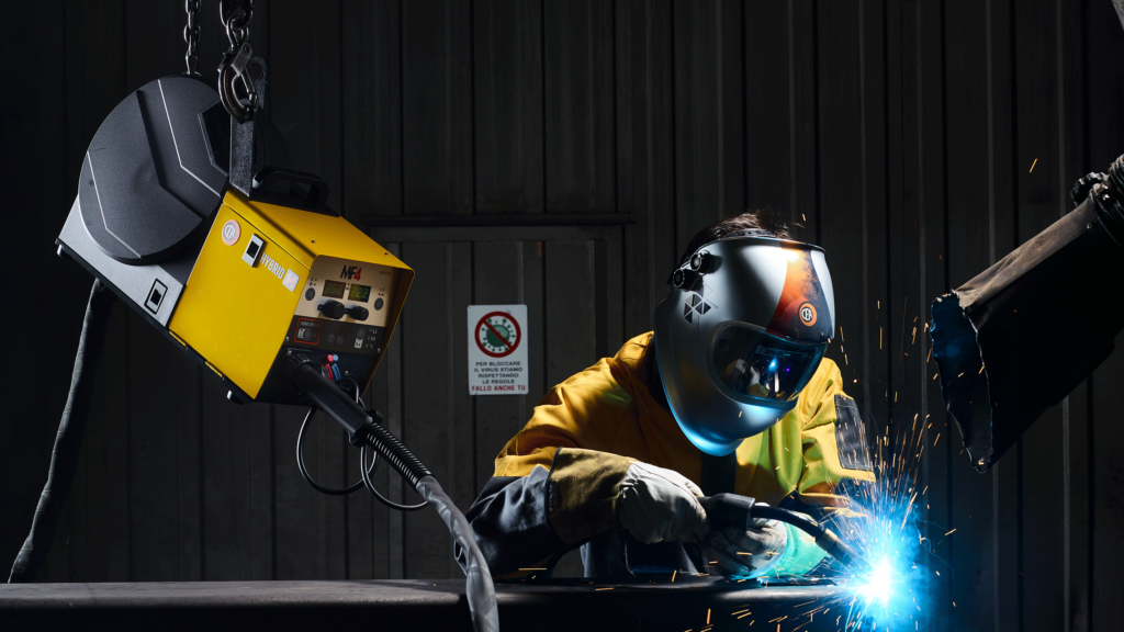 MF4 YARD / MF4W YARD: wire feeder yard application