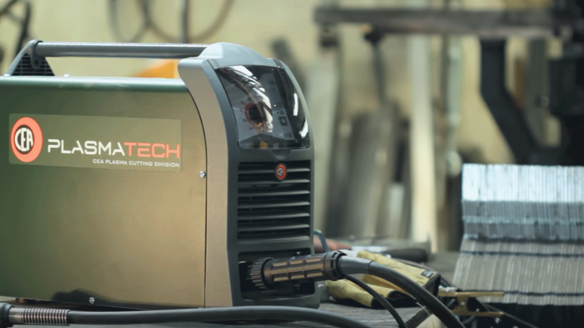 SHARK 46: Plasma cutting 40A by CEA PLASMATECH
